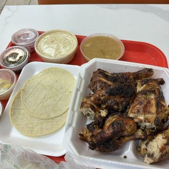 EL POLLO CORRETEADO - Updated January 2025 - 81 Photos & 23 Reviews ...