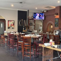 KIN WINDSOR - Updated October 2025 - 900 Photos & 901 Reviews - 740 ...