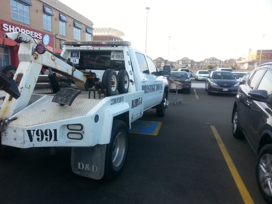 PARAMOUNT TOWING - Updated October 2025 - 15 Reviews - 194-1136 Centre ...