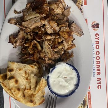 GYRO CORNER - Updated January 2025 - 207 Photos & 318 Reviews - 32-69 ...