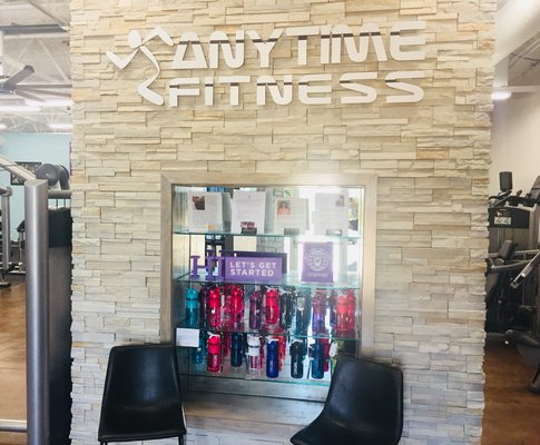 ANYTIME FITNESS - 17 Photos & 10 Reviews - 2318 Greencrest Blvd ...