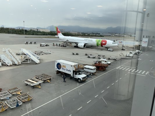 GALEÃO AIRPORT - Updated August 2025 - 13 Photos - Rio de Janeiro - RJ ...