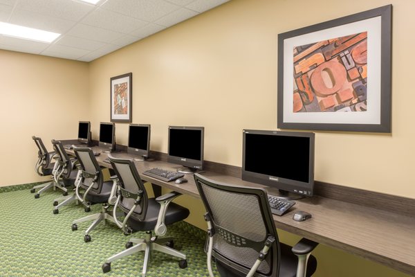 CANDLEWOOD SUITES BUILDING 4690 - 26 Photos & 15 Reviews - 4690 Cooper ...