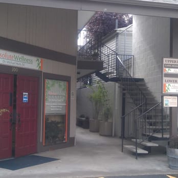 ABSOLUTE WELLNESS CENTER - Updated October 2025 - 46 Photos & 15 ...