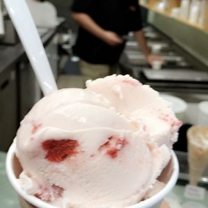 LIZZY’S ICE CREAM - 116 Photos & 200 Reviews - Ice Cream & Frozen ...