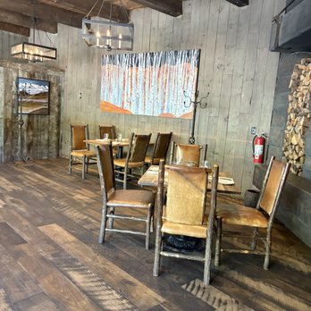 THE FOUNDRY GRILL - Updated December 2025 - 566 Photos & 389 Reviews ...