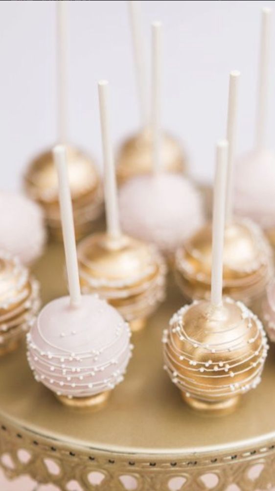 FANTASY CAKE POPS - Updated October 2024 - Longueuil, Quebec - Desserts ...