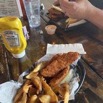 CLUB MECCA - Updated July 2024 - 11 Photos & 43 Reviews - 75 W Main St ...