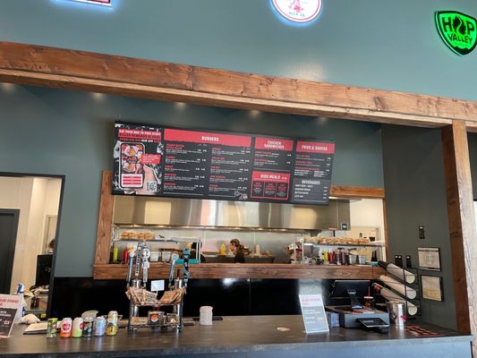 KILLER BURGER WEST LINN - Updated October 2025 - 26 Photos & 33 Reviews ...