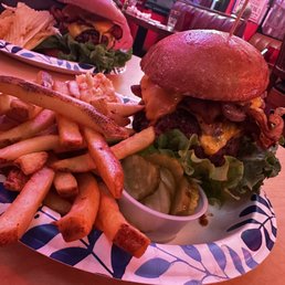 THE TURF CLUB - Updated October 2025 - 746 Photos & 949 Reviews - 4618 ...