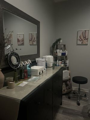 THE SKIN ROOM - Updated August 2025 - 95 Photos & 287 Reviews - 7013 ...