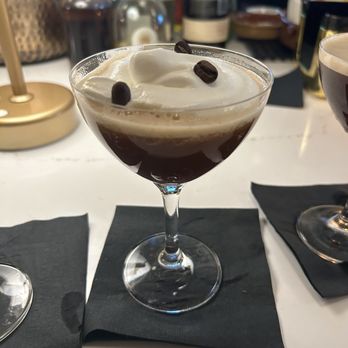 SPRING HOUSE - Updated October 2025 - 115 Photos & 54 Reviews - 91 W ...