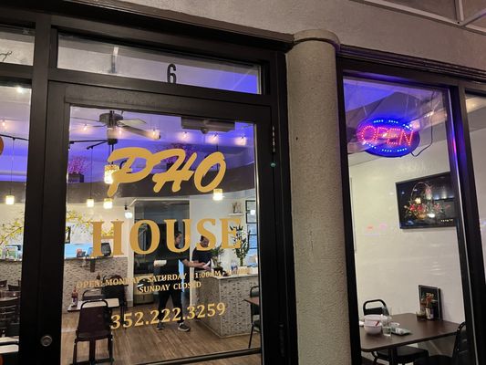 PHO HOUSE - Updated December 2025 - 45 Photos & 43 Reviews - 6 S Main ...