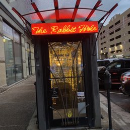THE RABBIT HOLE - Updated May 2025 - 2476 Photos & 2377 Reviews - 101 N ...