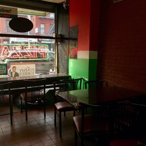 GREENPOINT ORIGINAL ITALIAN PIZZA - 57 Photos & 21 Reviews - Pizza - 93 ...