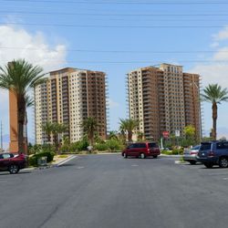 Top 10 Best High Rise Apartments in Las Vegas, NV - Last Updated ...