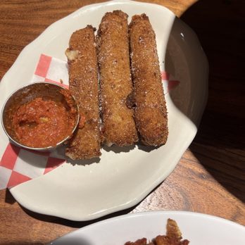 GRANA - Updated May 2024 - 69 Photos & 45 Reviews - 1210 Ashford ...