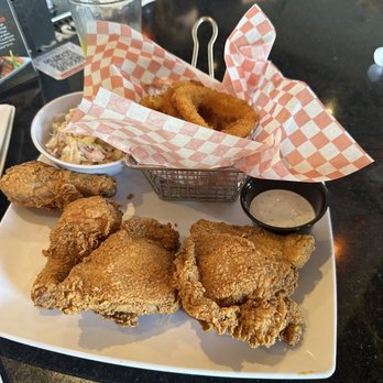 CHICKEN CHARLIE’S TABLE - Updated May 2024 - 586 Photos & 428 Reviews ...