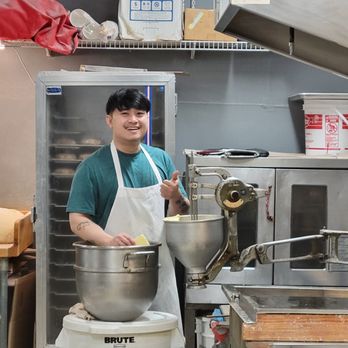 WESTERNCO DONUT - Updated November 2025 - 123 Photos & 130 Reviews ...