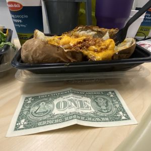 615 DELI - 27 Photos & 52 Reviews - Delis - 1703 Portland Ave ...