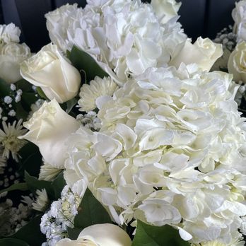 RG FLOWER SHOP - Updated December 2025 - 13 Photos - 615 E 8th St, Los ...