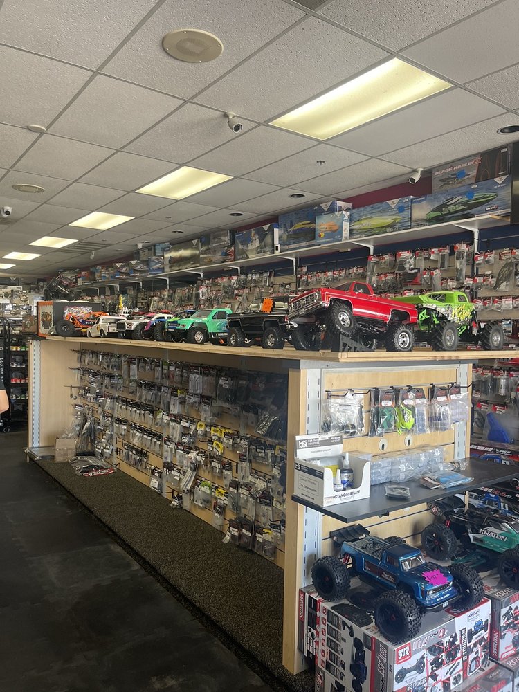 AZ TURN AND BURN RC - 34 Photos - 12851 W Bell Rd, Surprise, Arizona ...