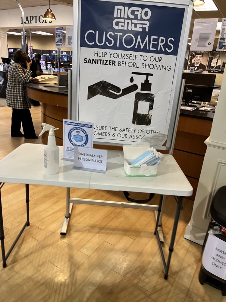 MICRO CENTER - 34 Photos & 246 Reviews - Computers - 1776 E. Jefferson ...