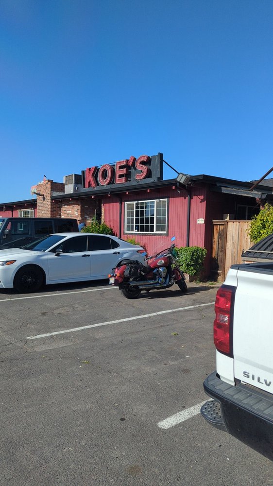 KOE’S BAR - Updated December 2025 - 46 Photos & 53 Reviews - 10200 N ...