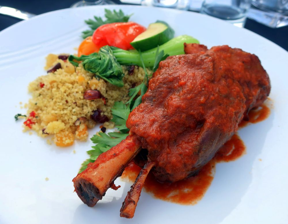 20TEN CITY EATERY - Updated August 2025 - 23 Photos - 2010 12th Avenue ...