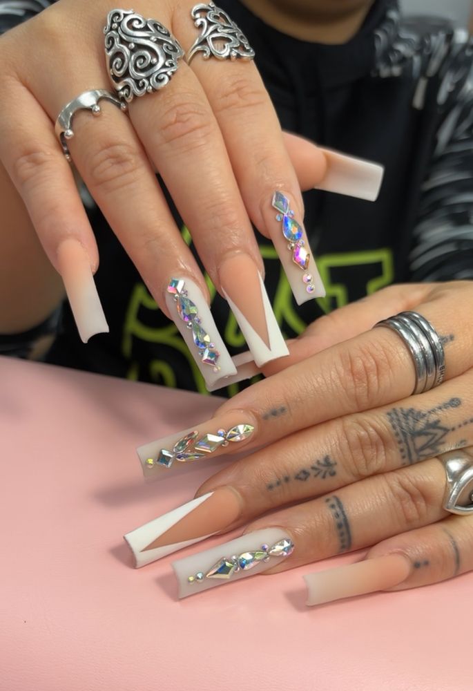 THE PRETTY GIRL STUDIO - Request an Appointment - 28 Photos - 10041 ...