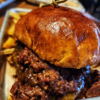 MINNESOTA BURGER COMPANY - Updated January 2025 - 86 Photos & 45 ...