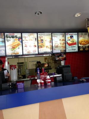 KFC - Updated October 2025 - 23 Reviews - 2255 Lonsdale Avenue, North ...