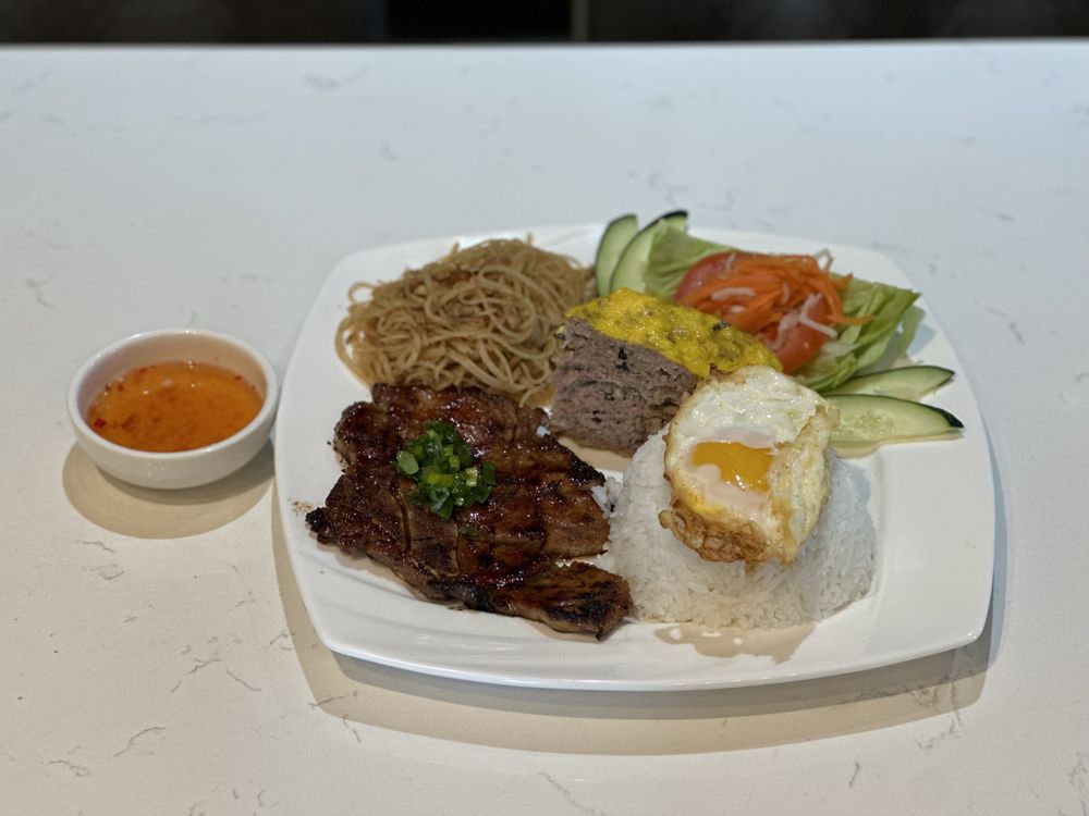 DVR RESTAURANT & LOUNGE - Updated September 2024 - 53 Photos & 11 ...