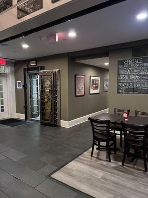 HARRY’S BLUE BELL TAPROOM - Updated January 2025 - 20 Photos & 12 ...
