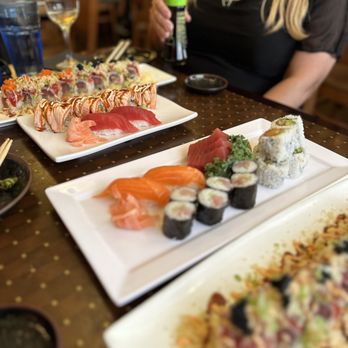 ZEN JAPANESE GRILL & SUSHI BAR - Updated June 2024 - 328 Photos & 350 ...