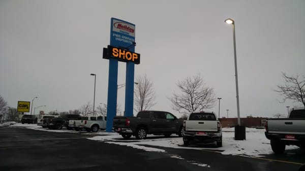 HOLIDAY AUTOMOTIVE - Updated December 2025 - 59 Photos & 36 Reviews ...