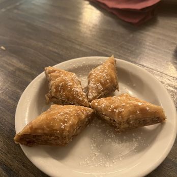 MEZZA THYME - Updated June 2025 - 92 Photos & 89 Reviews - 20 E Cota St ...