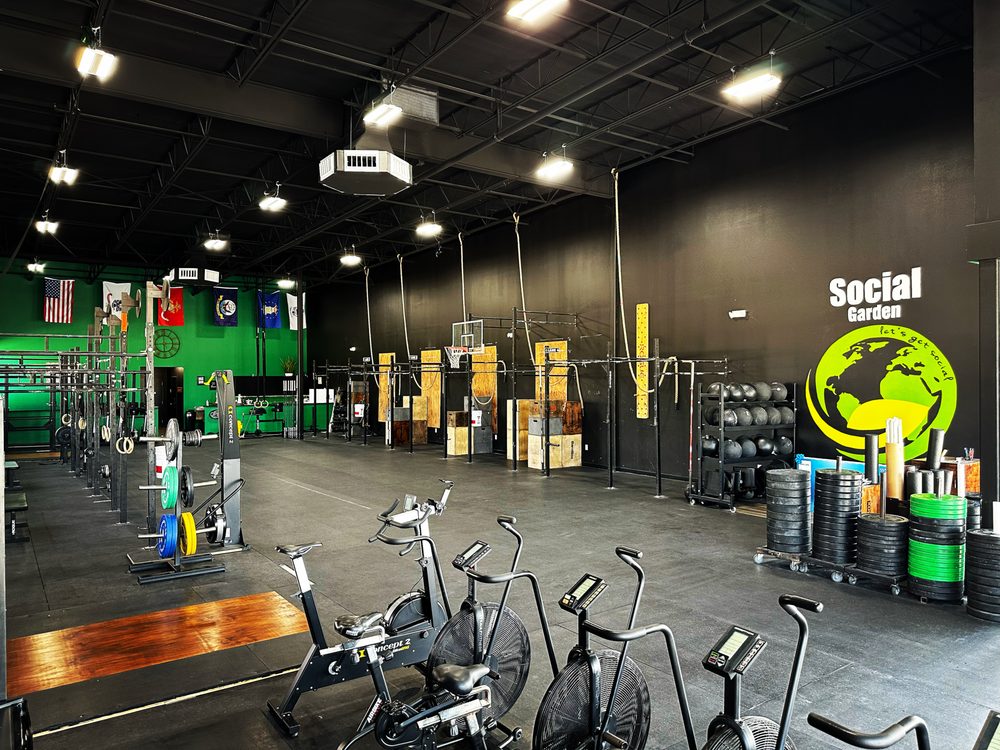SOCIAL GARDEN CROSS FIT - 39 Photos - 2401 S Shary Rd, Mission, Texas ...