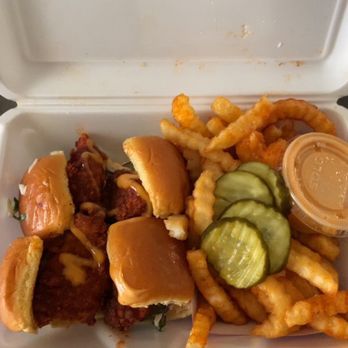 DAVE’S HOT CHICKEN - Updated October 2025 - 47 Photos & 43 Reviews - 529 Dr Calvin Jones Hwy ...