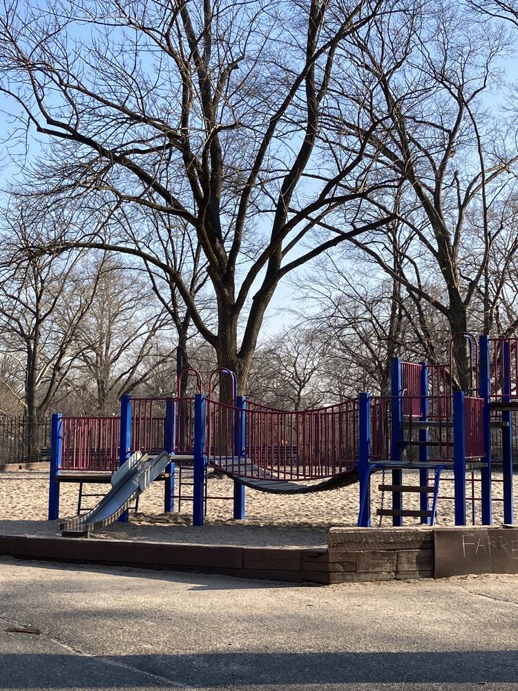 ABRAHAM AND JOSEPH SPECTOR PLAYGROUND - W 86th St, New York, New York ...