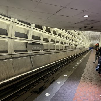 BALLSTON-MU METRO STATION - Updated November 2025 - 41 Photos & 35 ...