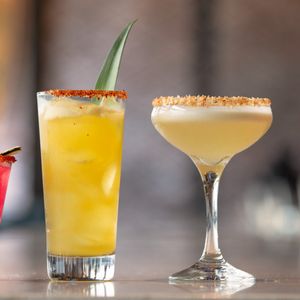 DOCKSIDE 1953 - Updated February 2025 - 352 Photos & 152 Reviews - 998 ...