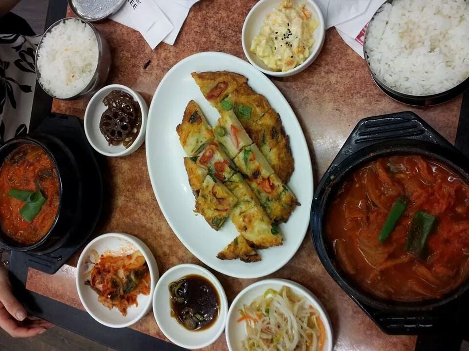 TOOK BAE KEE 1 KOREAN RESTAURANT - Updated July 2025 - 17 Photos - 542 ...