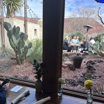 XETAVA - Updated October 2025 - 379 Photos & 409 Reviews - 815 Coyote ...