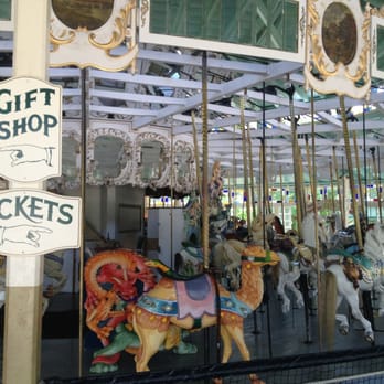 CRESCENT PARK LOOFF CAROUSEL - Updated October 2025 - 67 Photos & 24 ...