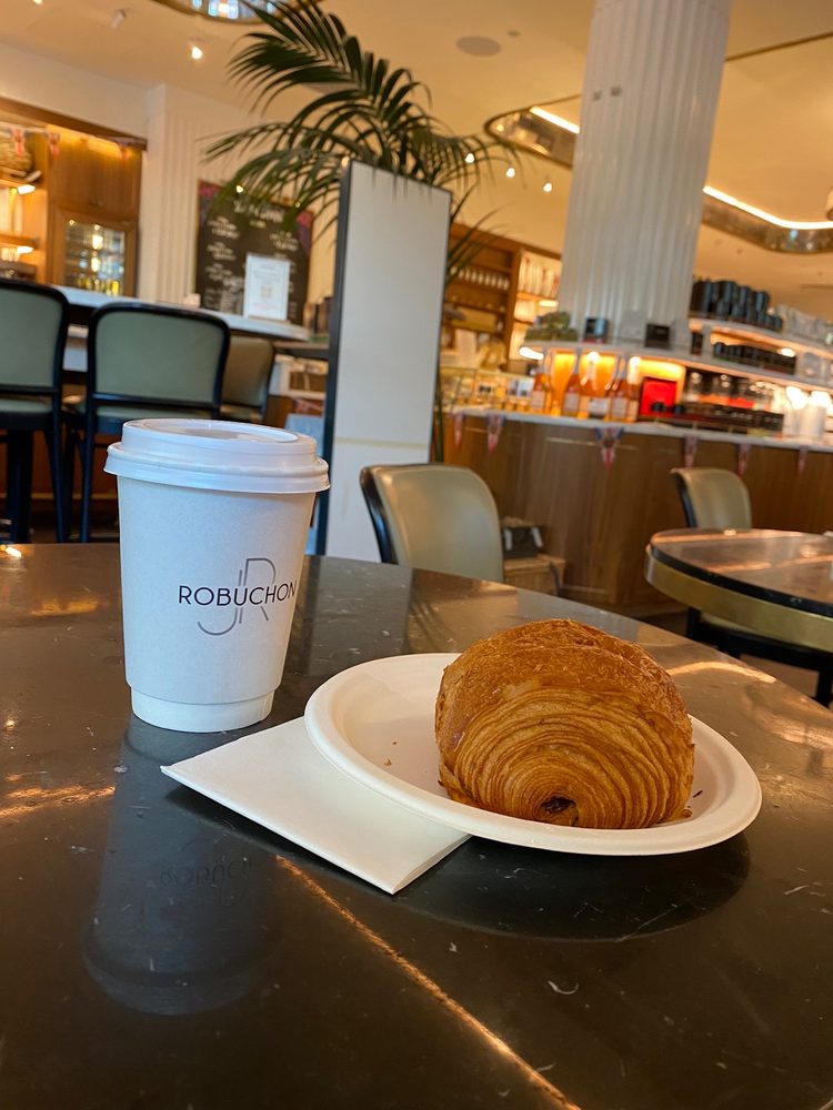 LE DELI ROBUCHON - Updated August 2025 - 85 Photos & 22 Reviews - 82 ...