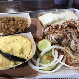 OAKHART BARBECUE - 69 Photos & 35 Reviews - 1644 E 3rd St, Tulsa ...
