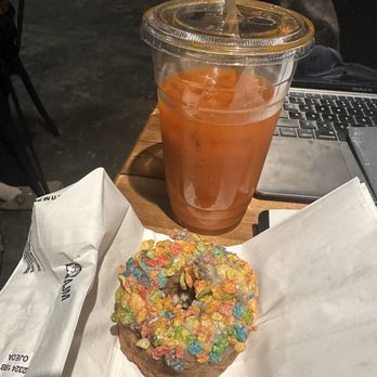 SLODOCO DONUTS - Updated April 2025 - 62 Photos & 37 Reviews - 290 ...