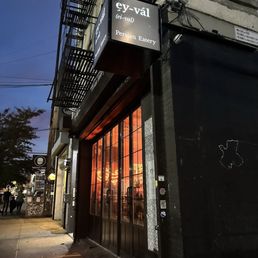 EYVAL - Updated August 2025 - 866 Photos & 217 Reviews - 25 Bogart St ...