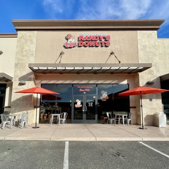 RANDY’S DONUTS - Updated December 2025 - 57 Photos & 39 Reviews - 16500 ...